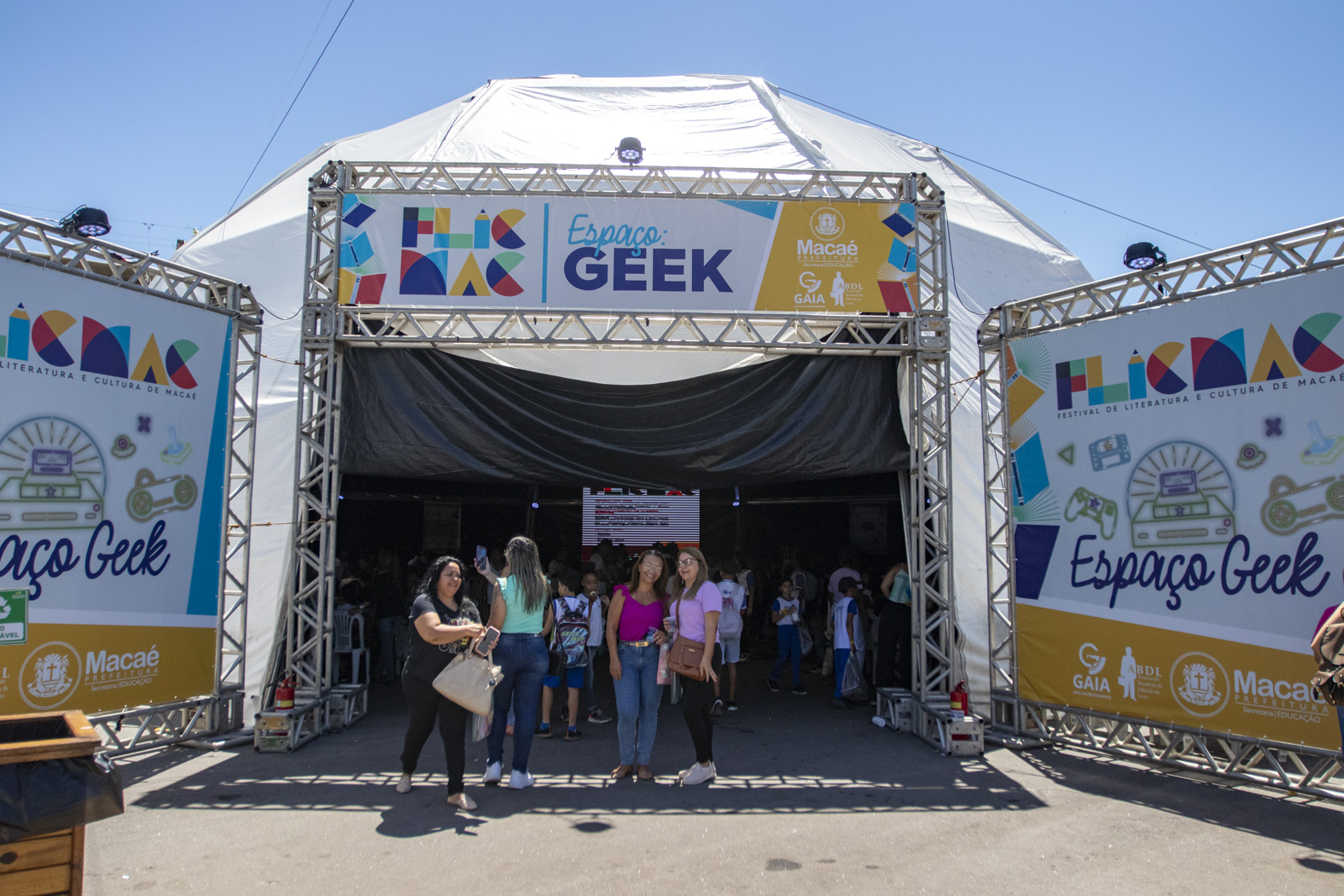 Flicmac: Espaço Geek é uma imersão na linguagem computacional ...