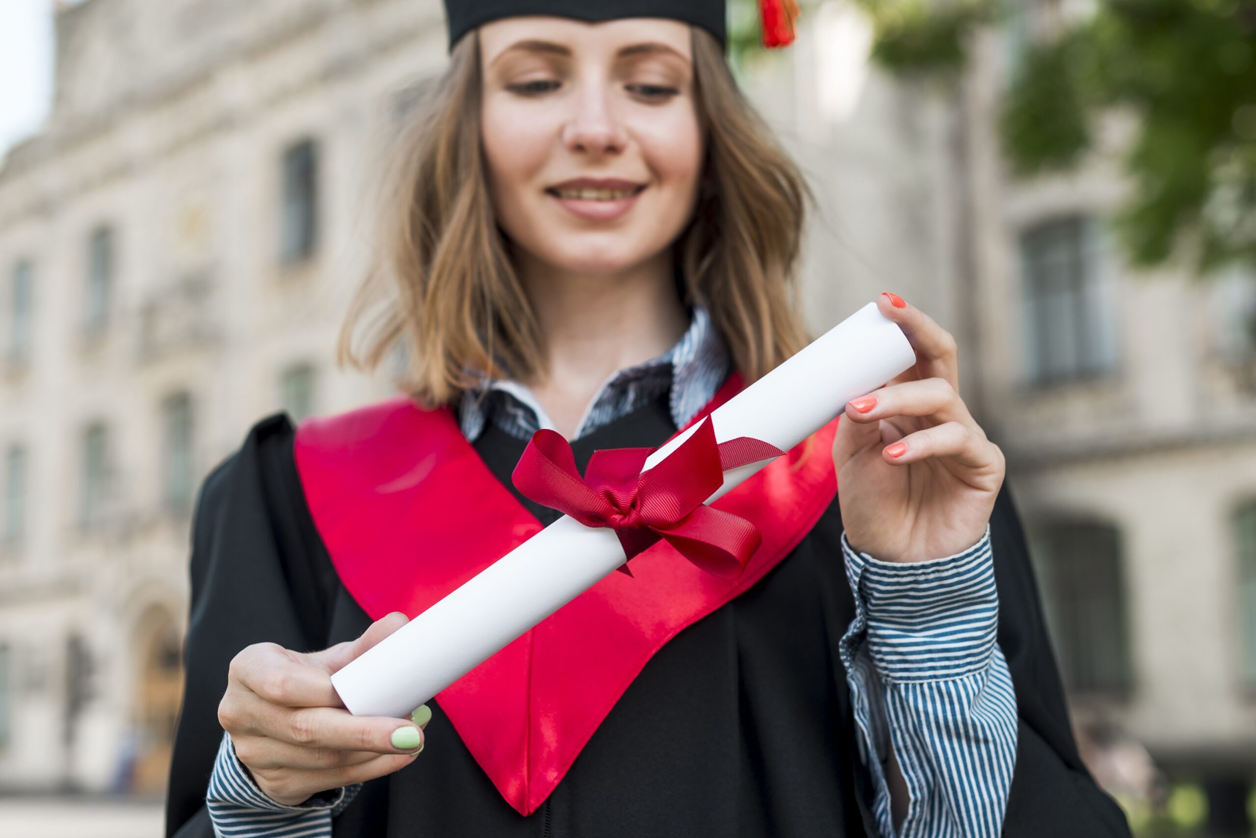 Espanha acelera homologação de diplomas para atrair talentos ...